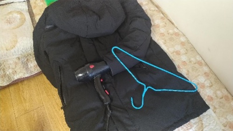 羽绒服洗后不蓬松怎么办,干洗店传授我一个经验,绝对的管用