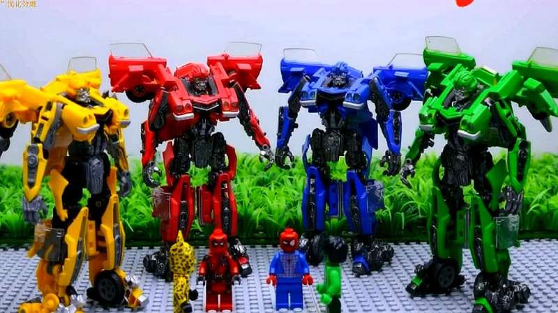 乐高积木动画视频 乐高机器人和警车出动