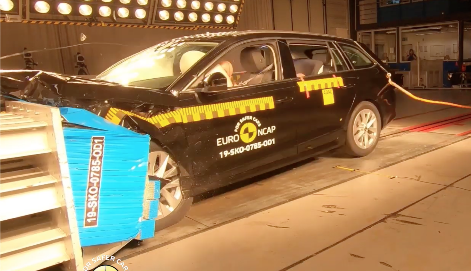 真结实 2020款斯柯达明锐上市前碰撞测试曝光