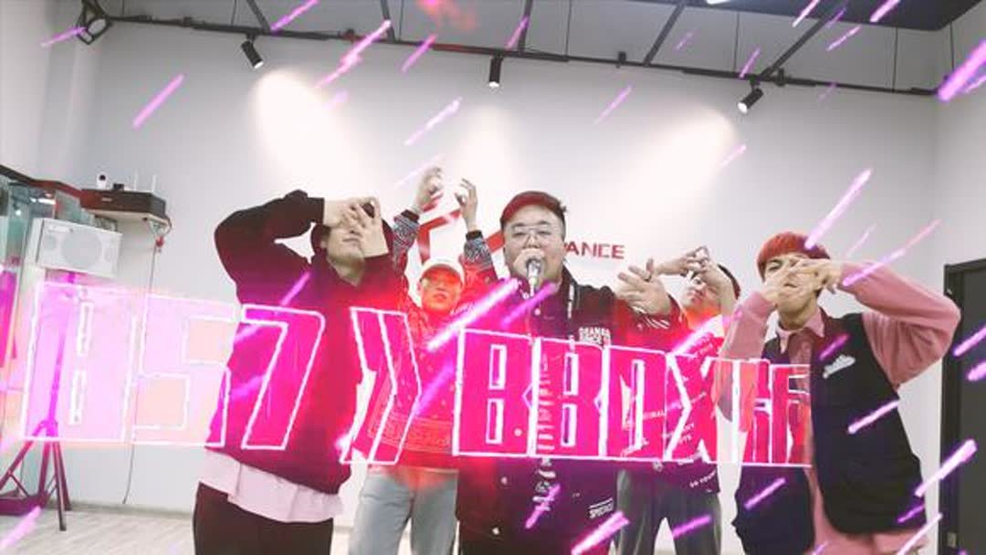 请问,《857》听腻了嘛?