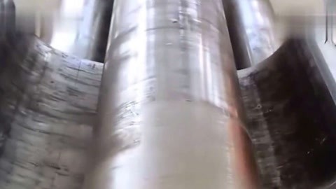 国外数控折弯机自动处理板材