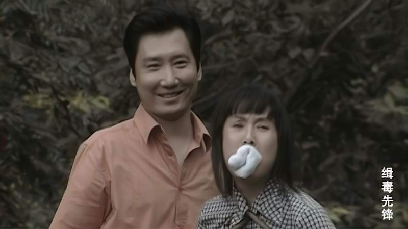 缉毒先锋:大哥为出境,抓住卧底夫人威胁警方,试探卧底一举两得