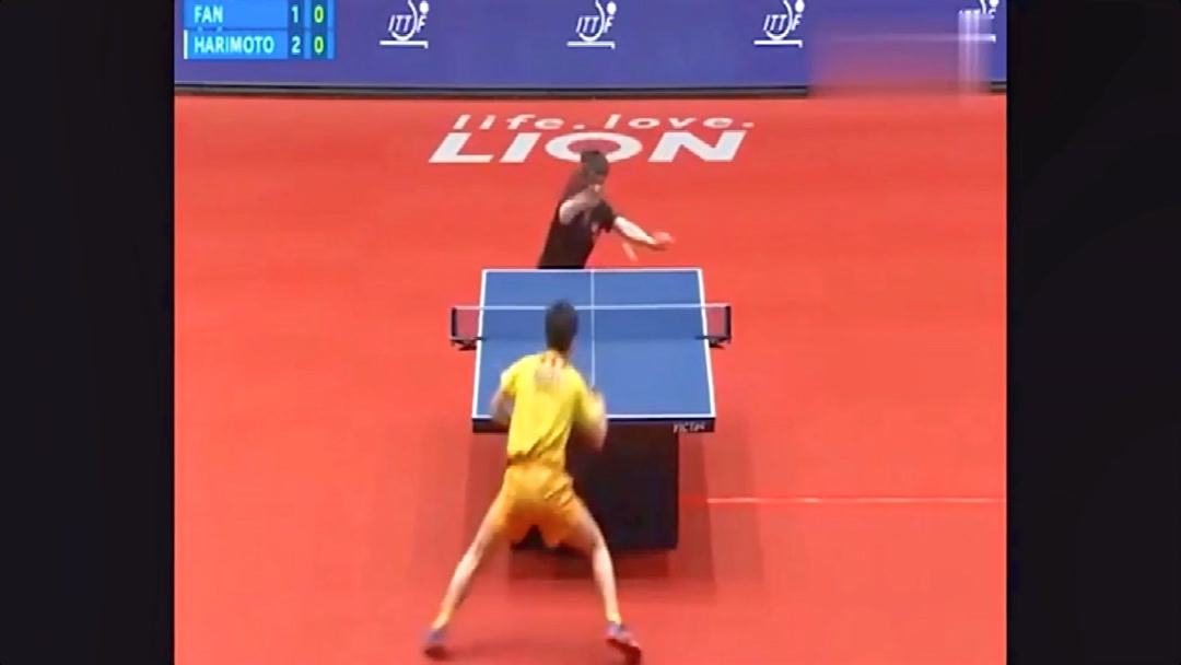 樊振东打乒乓球真的是给力呀,这打的对手脸色都变了!