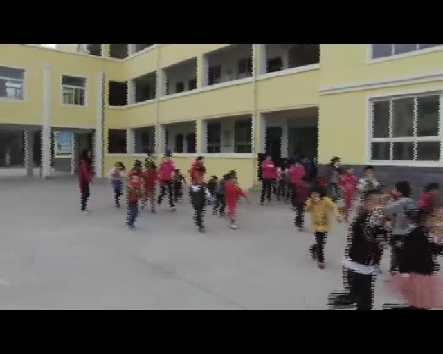 开发区实验小学消防应急疏散演练纪实