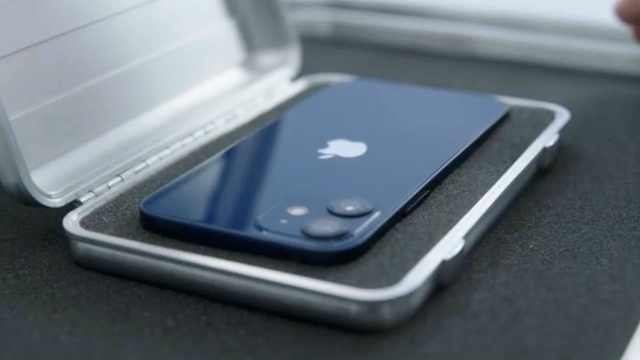 iPhone12 mini来了:全球最小5G手机,售价5499元起