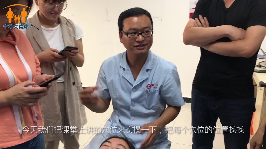 小儿推拿头部常用的四大穴位,您知道吗?手法和位置都在这里了!