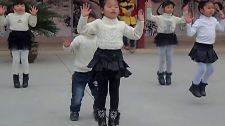 新东津幼儿园运动会(开幕表演)