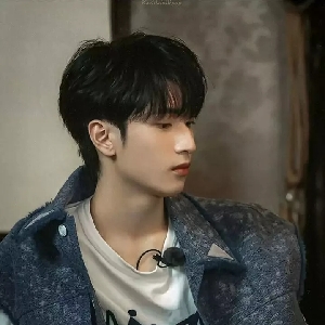 还没交的答题卡 