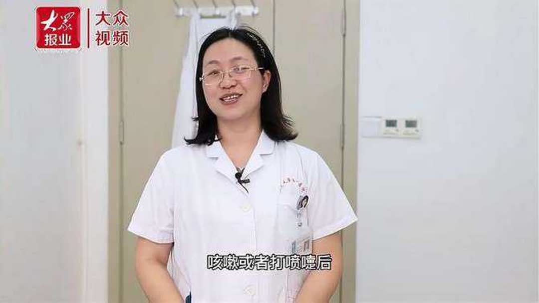 战疫先锋middot;健康代言|公共场所咳嗽和打喷嚏时,如何避免病菌传播