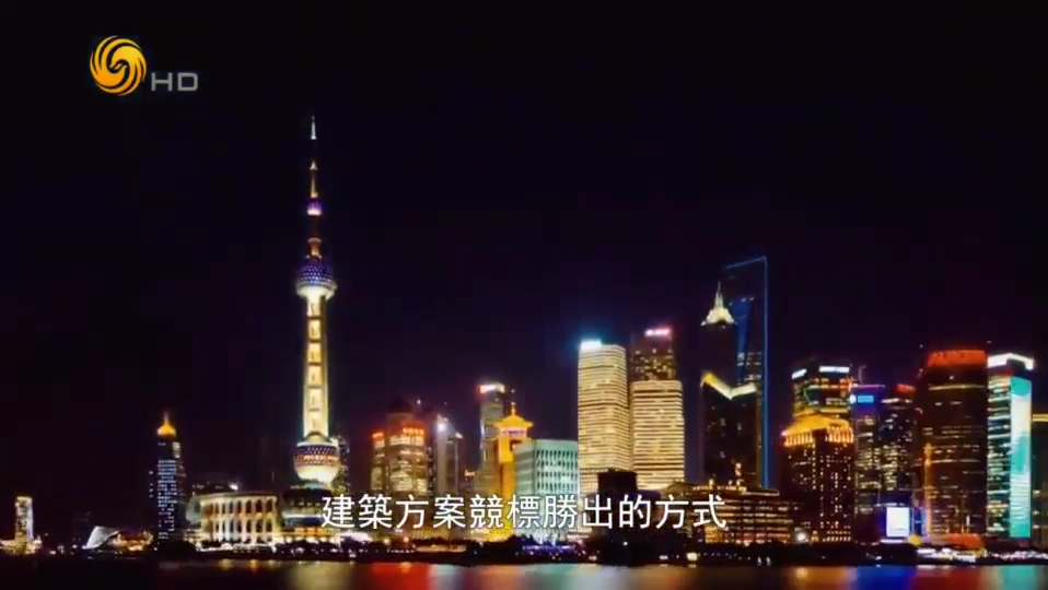 凤凰中心的设计师是谁?他曾与多位著名建筑师合作