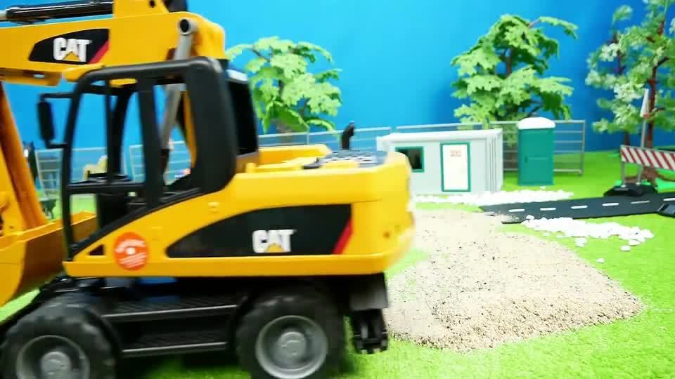 挖掘机清雪机消防车模型玩具开箱