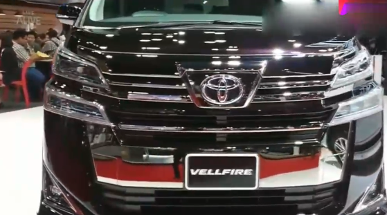 豪华MPV,丰田威尔法Vellfire实车展示,带你详细了解配置