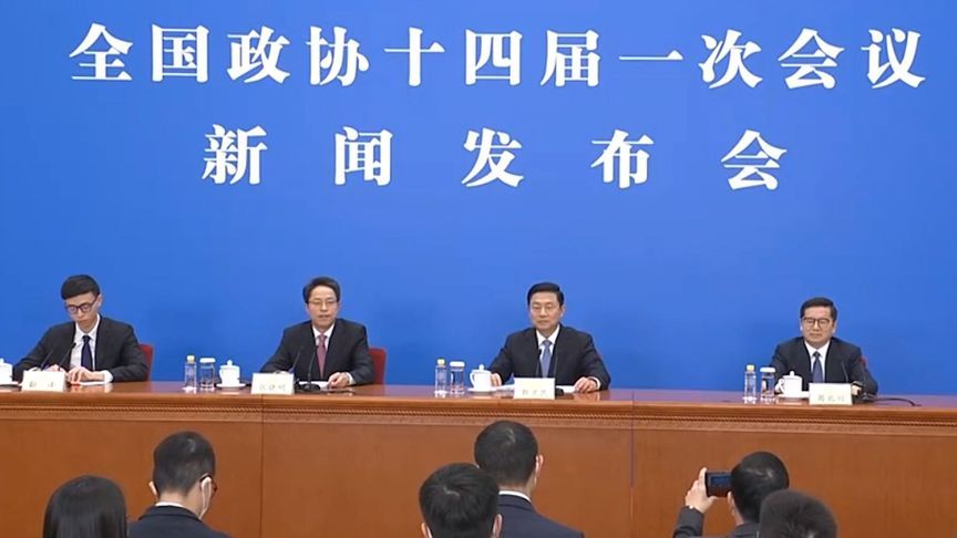 高校毕业生将达1100万,如何评估今年就业形势?郭卫民回应