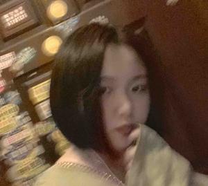 遥遥万里光 
