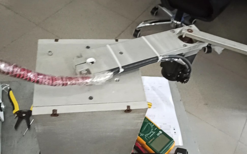 小电机阶跃信号滑模控制测试