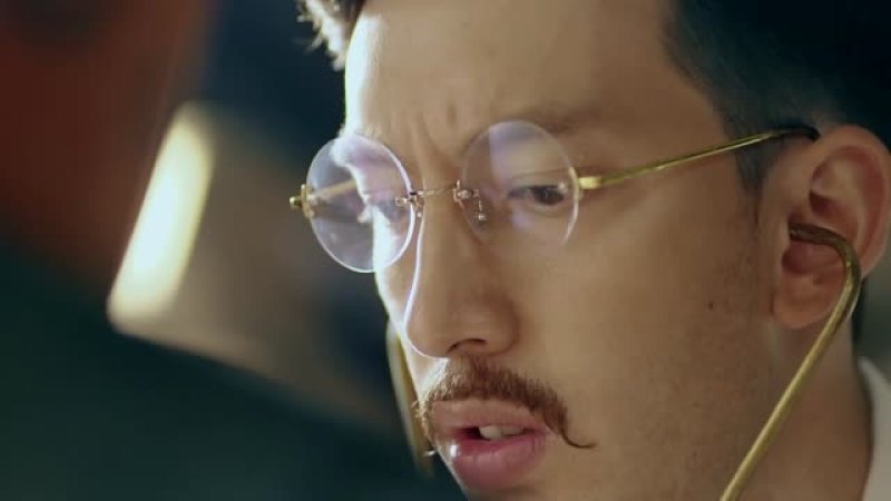 一代枭雄:查理开保险箱,柳丁在外望风,一看没少干