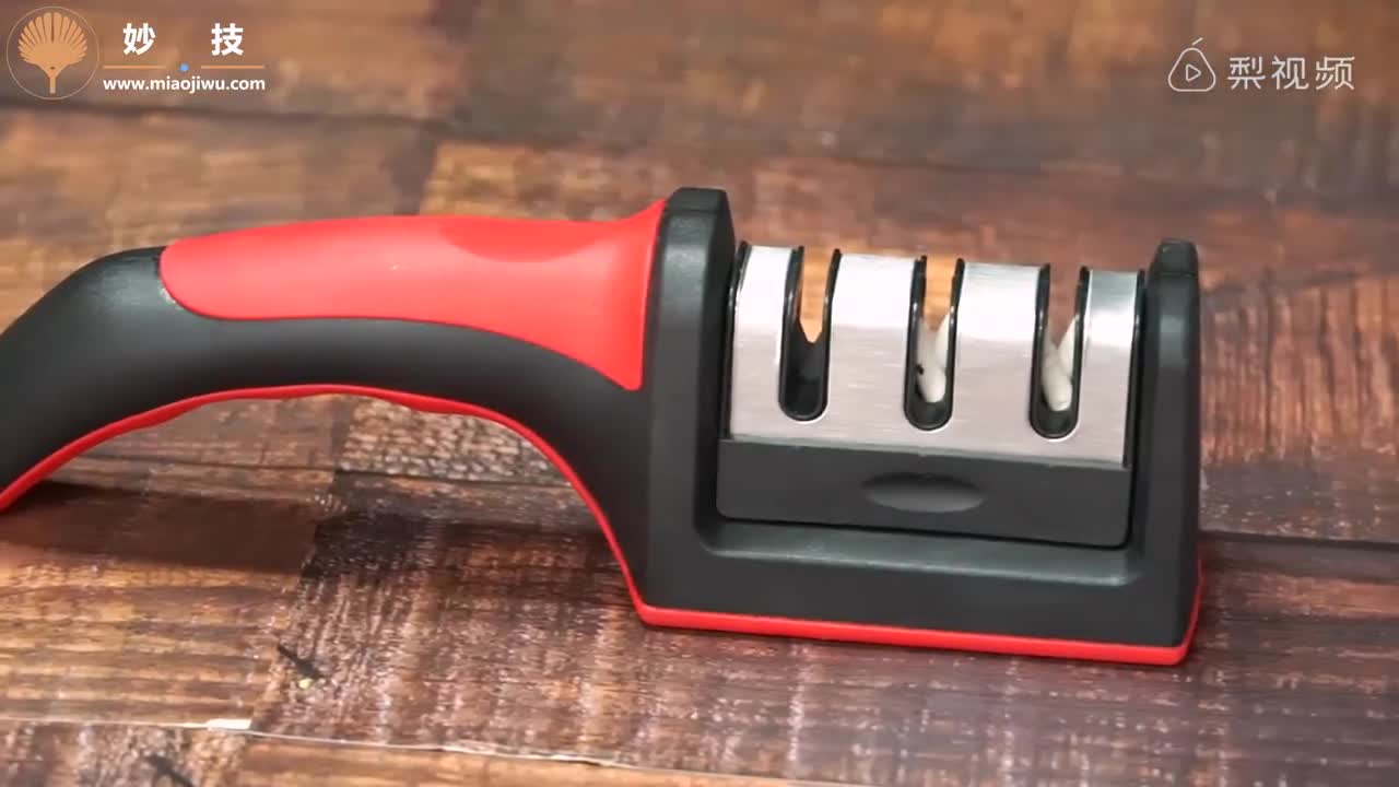实用磨刀神器,快速让菜刀变锋利