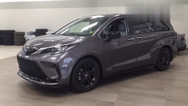 2021款丰田塞纳入库实拍,看到这颜值和内饰,给个不买的理由