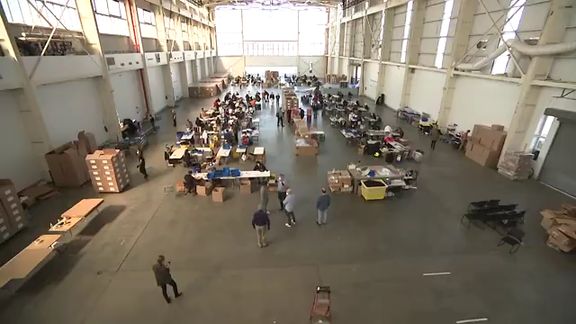 美国两家设计公司Duggal Visual Solutions和Bedmark Studio,联