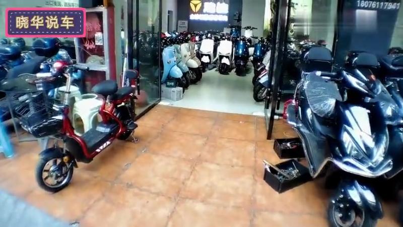 雅迪新款72V电摩来了,配1200W电机,28L坐桶,这价格贵吗?