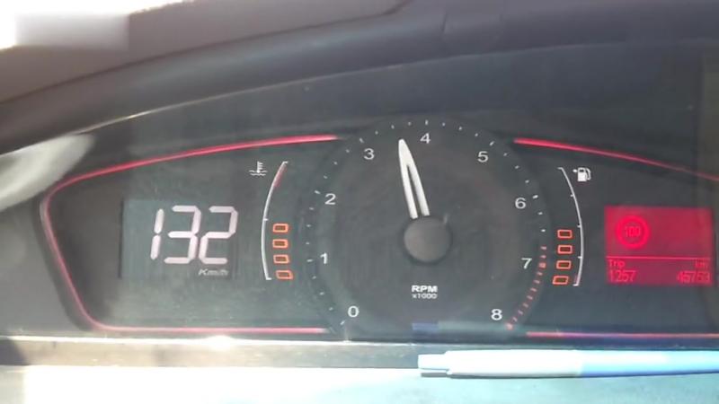 实拍荣威550加速到180