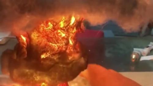 这就是精致的模型,看起来就和实体一样,都能感觉到扑面而来的热气!