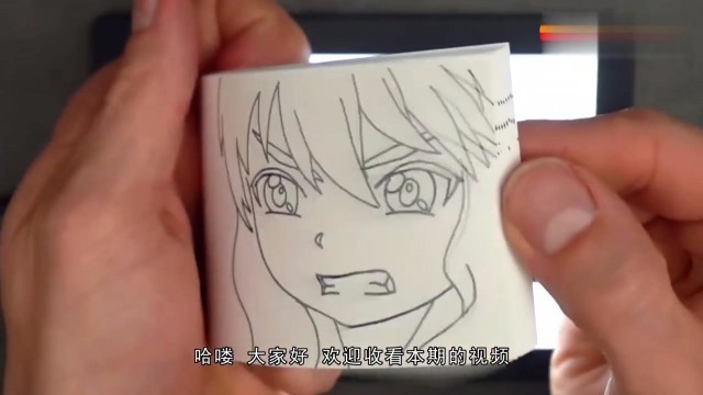 老外自制厚达20厘米手翻书,翻动后简直惊艳,网友:大神啊