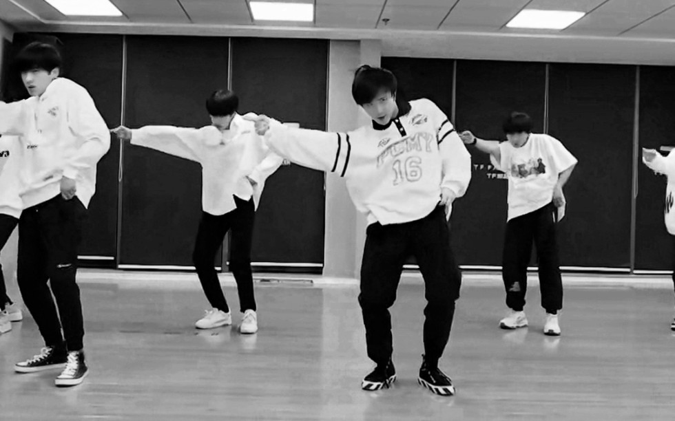 【TF家族三代】顶胯伪直拍