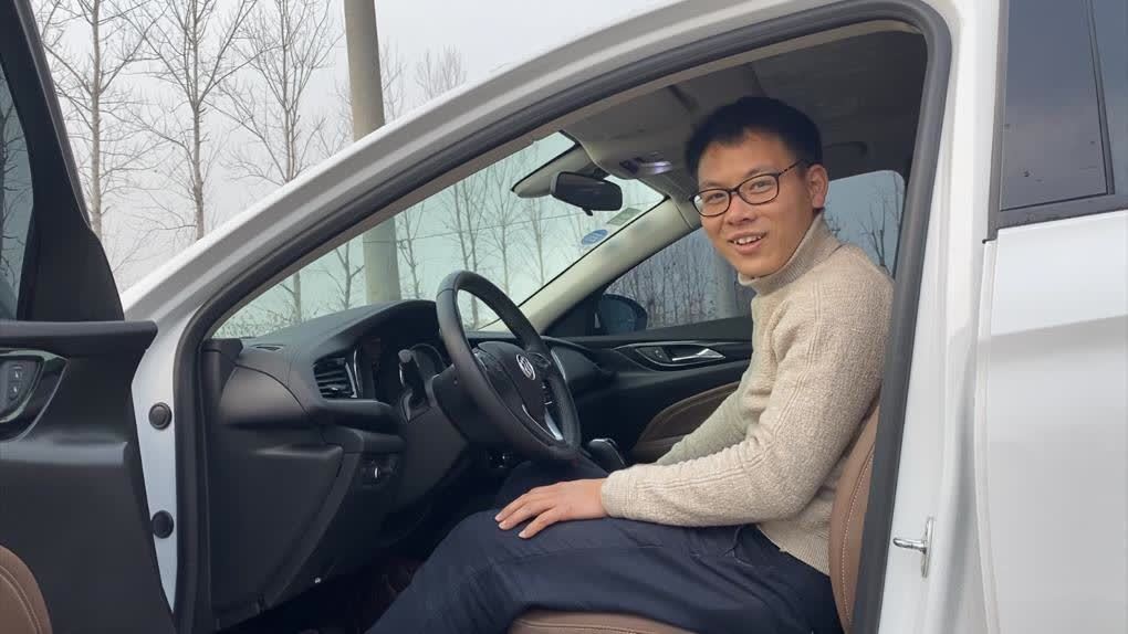 小伙花17万买辆中型车