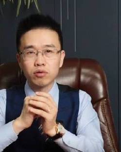 【微信上遭骂你会维权吗】近日,有网友提问:在微信群被骂了可以起诉...