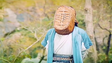 小伙返回现代回到自己的墓中,经过多年重新穿越回古代,找到自己的妻儿