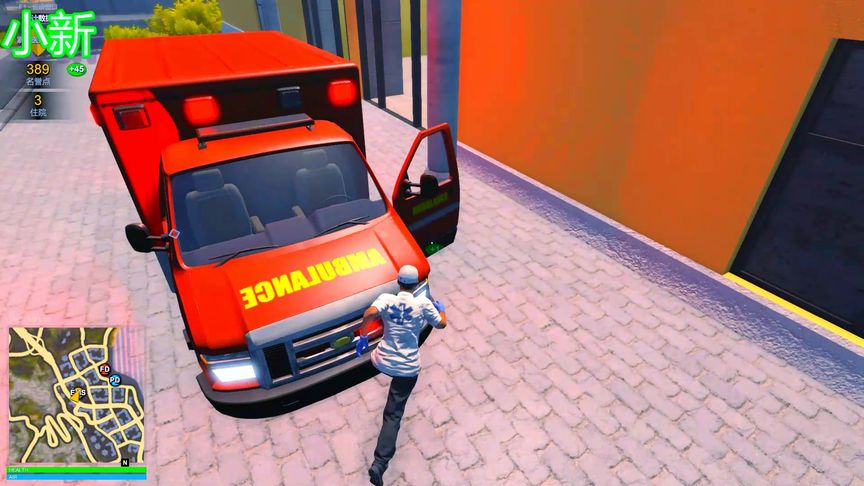 模拟医生:这名伤员骨折了很危险,开救护车送回医院