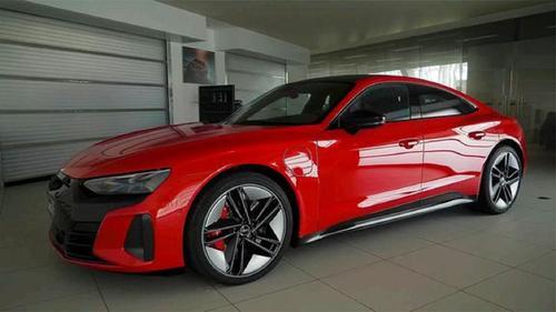 2023奥迪RSe-tronGT电动汽车四轮驱动外观和内饰细节