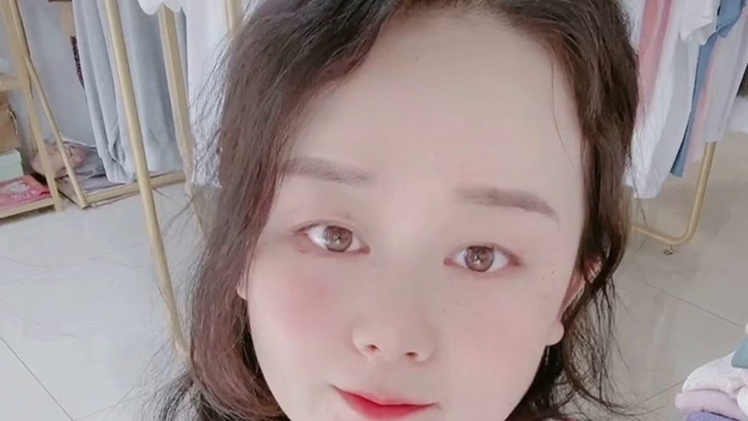 今天上班,明天上班,后天上班,天天上班,别担心,只要没老,就会一直上班,...