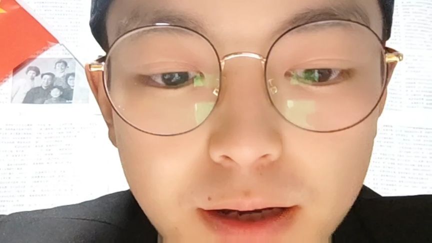 俄罗斯用坦克攻打乌克兰。为什么没用无人机?