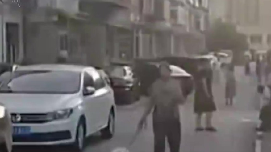 大连半小时内连发2次地震:多地震感明显,市民跑上街避险