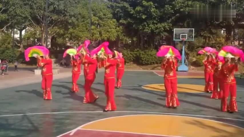 仪谷舞蹈队《红尘蝶恋》今生与你相遇是缘分的唯美 柔美抒情 赞