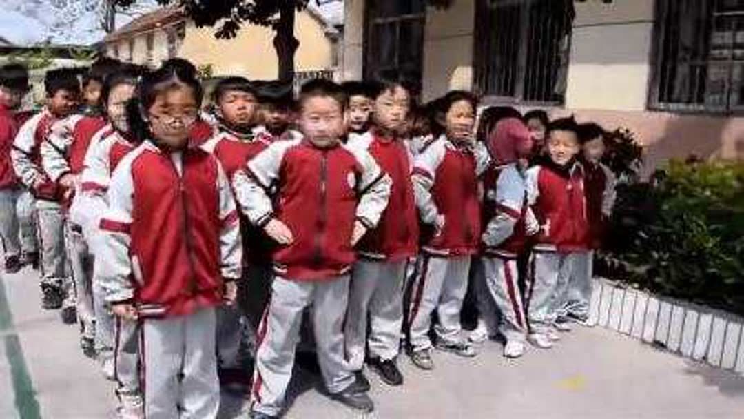 视频|庆祝中国共产党成立100周年,一场来自九间棚的竹竿舞表