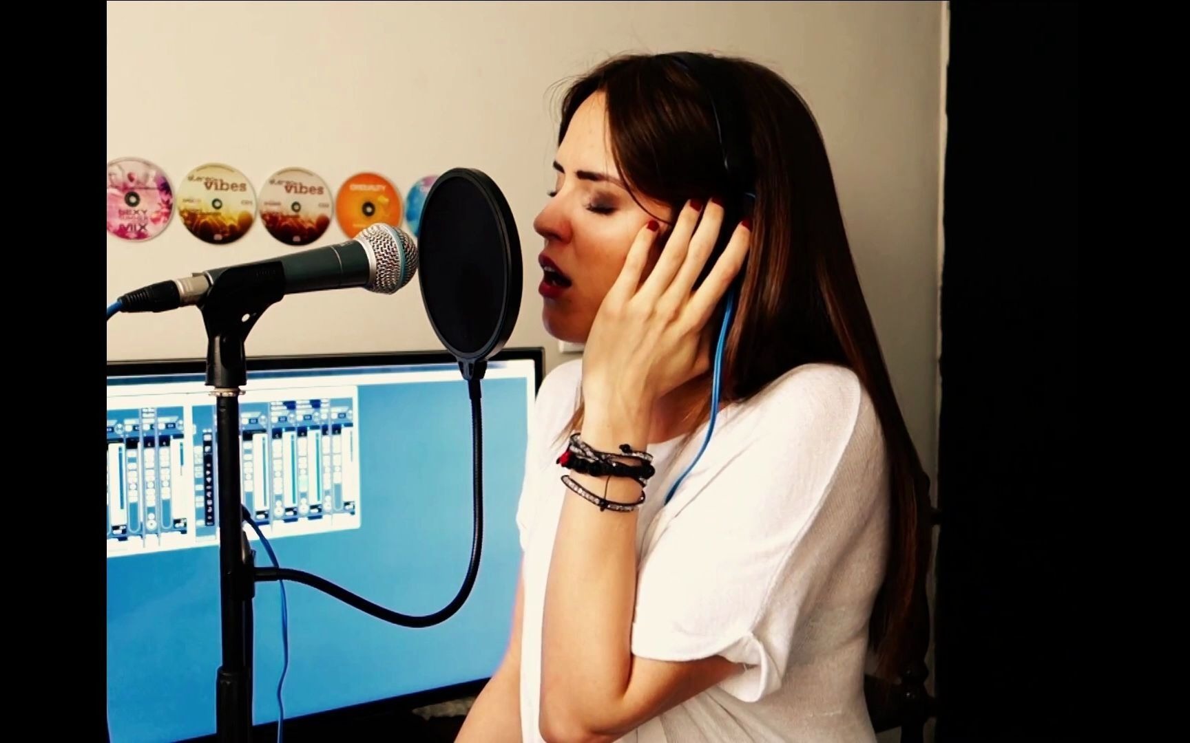 进口Shure Beta 58A专业舞台家用直播录音动圈手持麦话筒