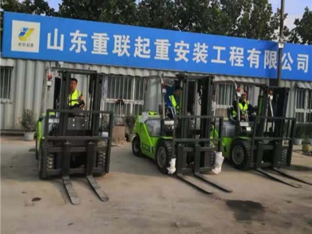 机械设备搬运 叉车出租 重联起重
