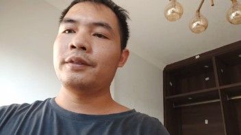 定制衣柜收口,收得好,为衣柜加分很多。