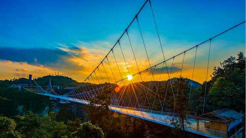 云天渡,世界上11座最壮观的桥之一,中国十大奇迹工程