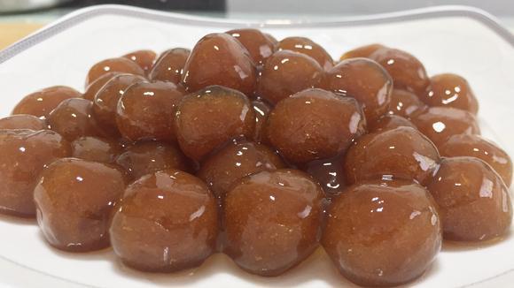 外面卖珍珠奶茶8元一杯,教你做红糖珍珠,夏天做一盆不够吃!