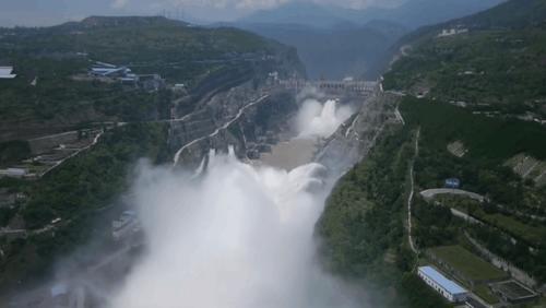 中国再建超级水电站, 总装机量1020万千瓦, 世界排名第七