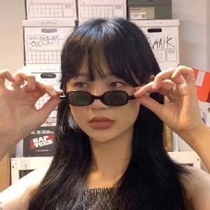 小胡不吃香菜- 