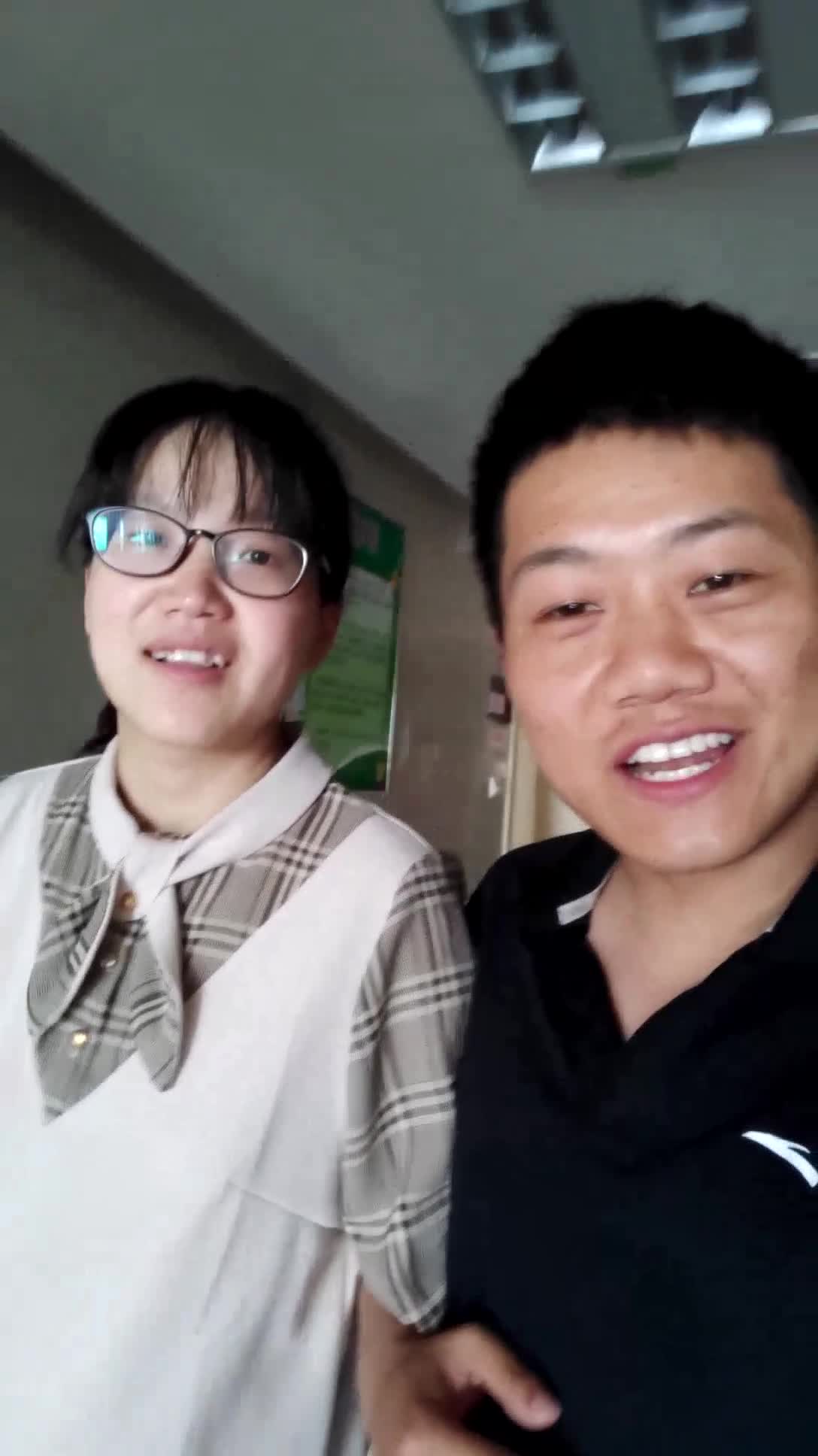 开一指,孕39+3,等待中.#孕妇#