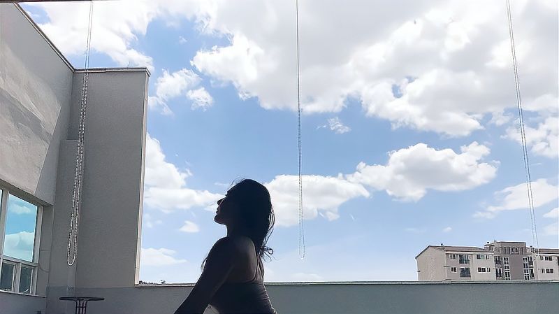 7分钟上半身肩颈背舒缓拉伸动作