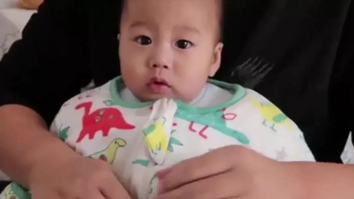 科学育儿小知识, 如何正确给宝宝换尿不湿, 一起来看看吧