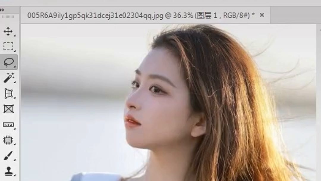 PS教你如何去除衣服上的图案,快来学习吧!