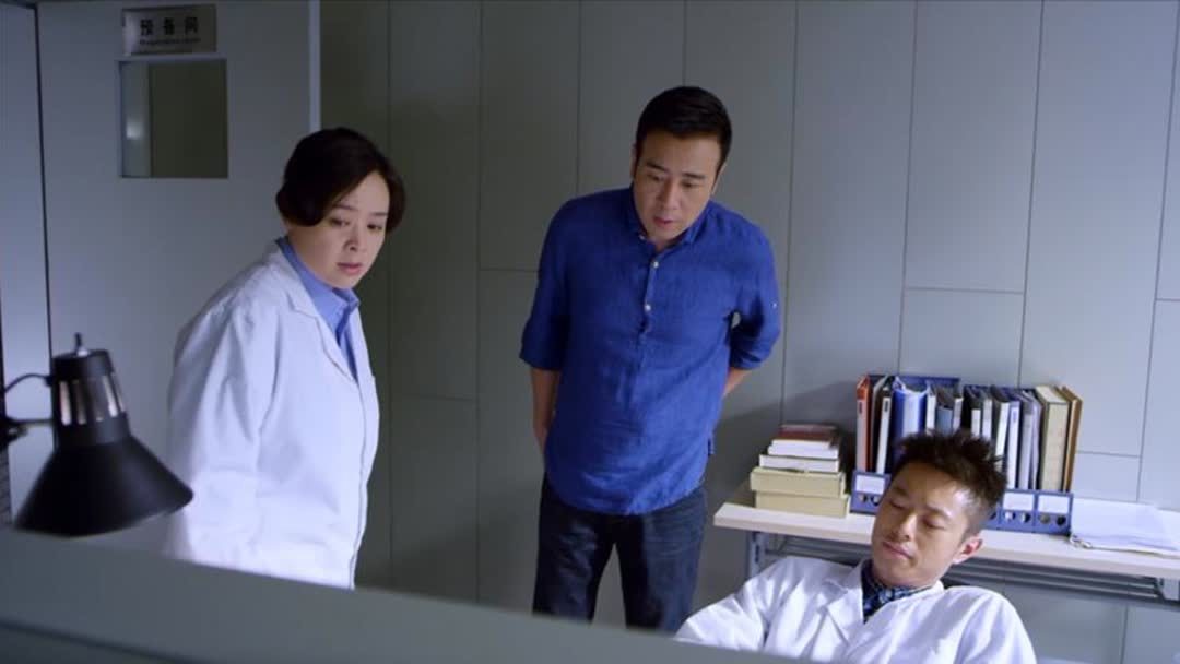 刑警队长:顾铭没看错人,卢涛一周工作两天做完,就是脾气有点怪